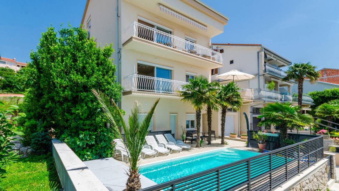 85 M² Appartamento ∙ 3 Camere Da Letto ∙ 8 Ospiti - Cirquenizza