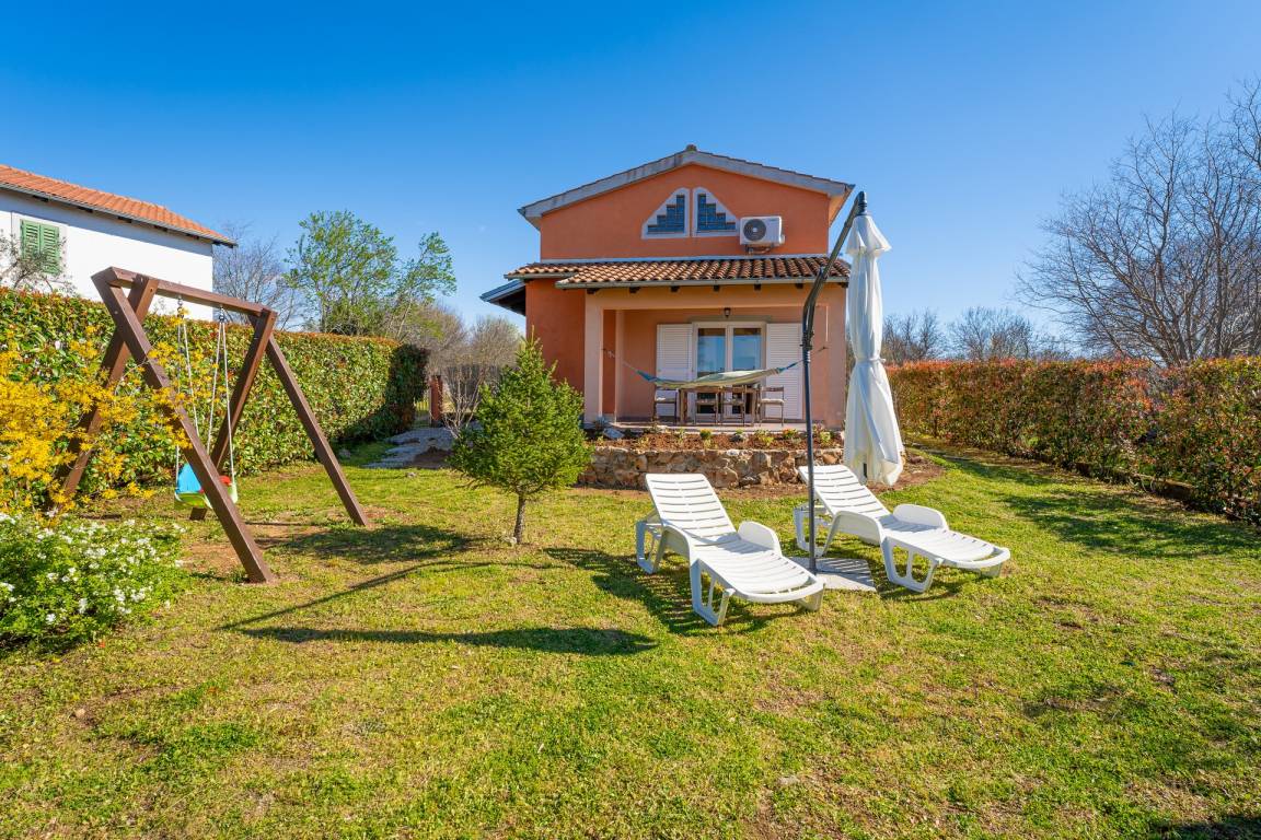 90 M² Maison De Vacances ∙ 3 Chambres ∙ 5 Personnes - Krk