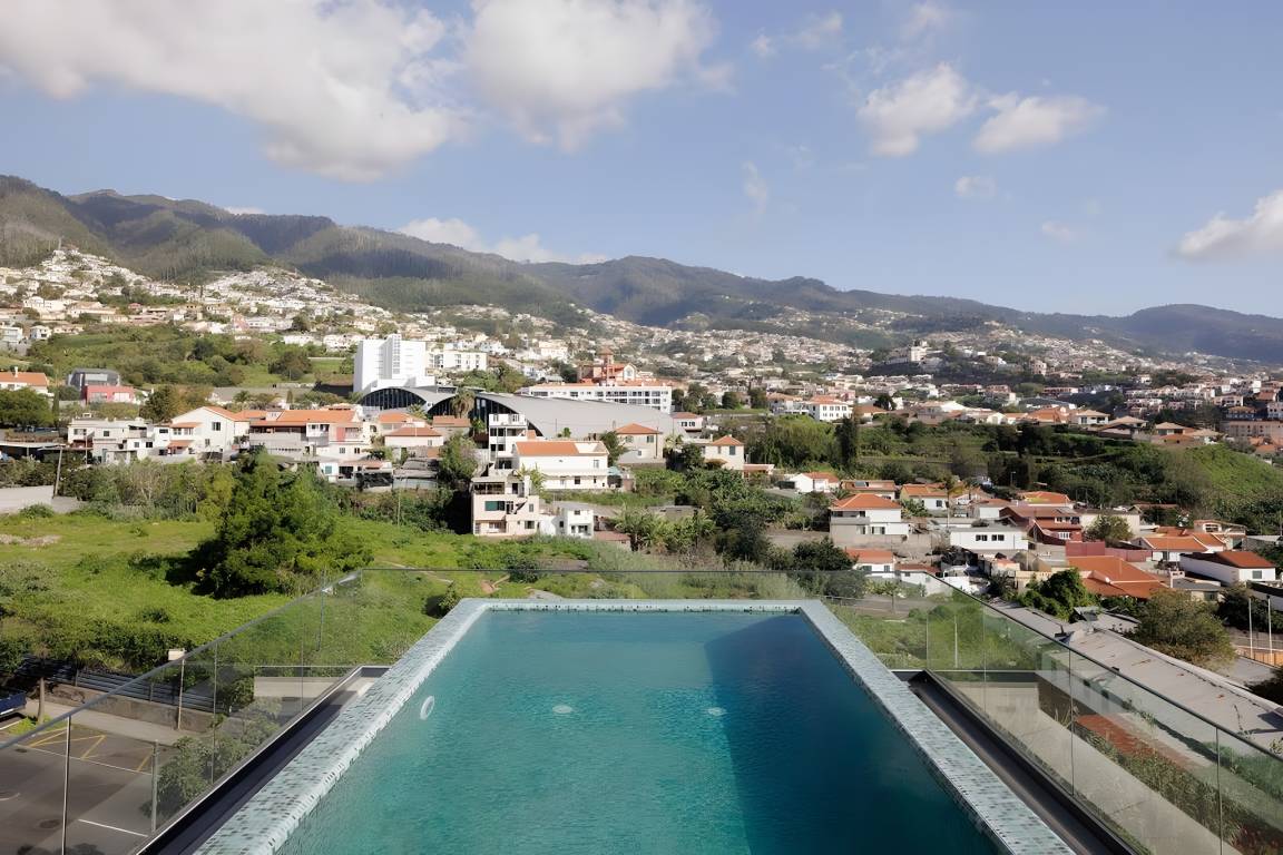 60 M² Apartment ∙ 1 Bedroom ∙ 4 Guests - Funchal