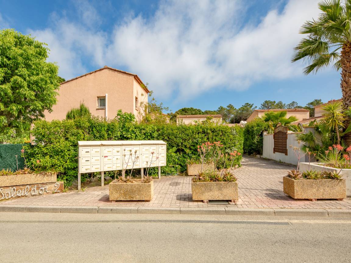 35 M² Appartamento Vacanza ∙ 1 Camera Da Letto ∙ 4 Ospiti - Sainte-Maxime