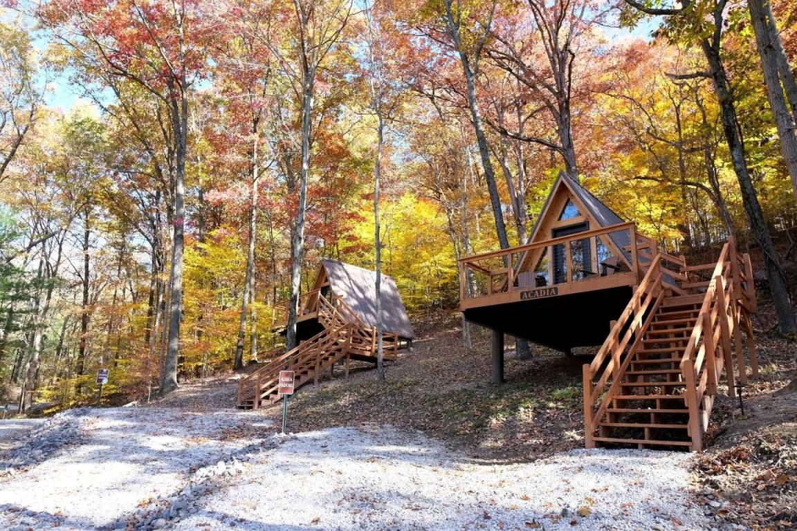 Cabin ∙ 1 Bedroom ∙ 2 Guests - North Township, OH