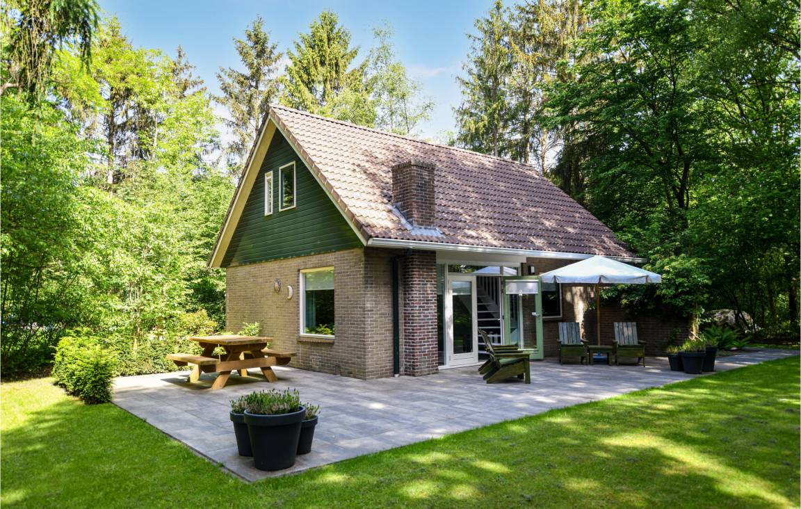 104 M² Huis ∙ 4 Slaapkamers ∙ 6 Gasten - Drenthe