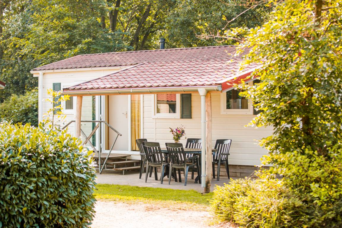 Bungalow ∙ 2 Bedrooms ∙ 4 Guests - Venray