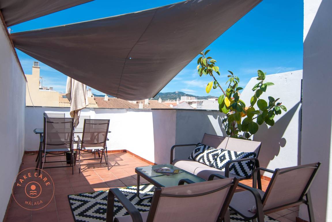 72 M² Apartment ∙ 2 Bedrooms ∙ 4 Guests - Málaga