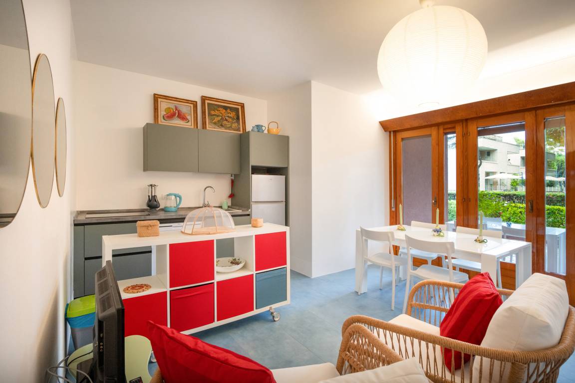 72 M² Apartament ∙ 3 Sypialnie ∙ 6 Gości - Lignano Pineta