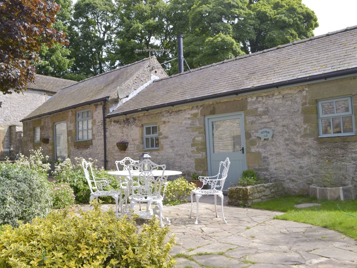 Cottage ∙ 2 Bedrooms ∙ 4 Guests - Bakewell