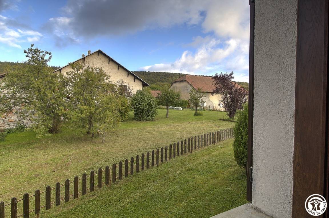 100 M² Gîte ∙ 3 Chambres ∙ 6 Personnes - Hauteville-Lompnes