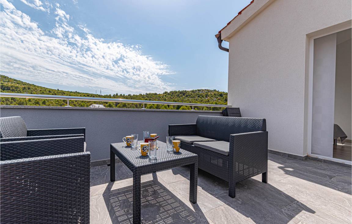 65 M² Appartement ∙ 2 Chambres ∙ 4 Personnes - Šibenik