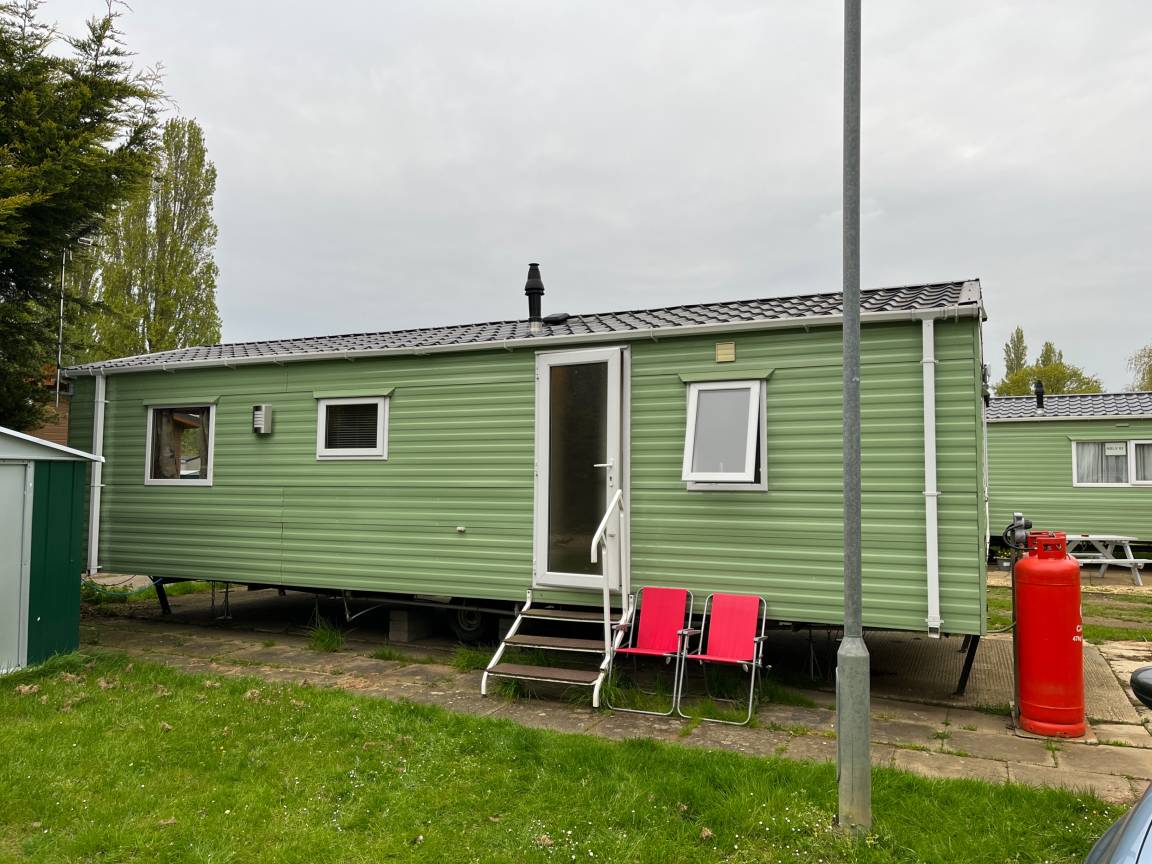 75 M² Albergue ∙ 2 Habitaciones ∙ 6 Huéspedes - Wellingborough