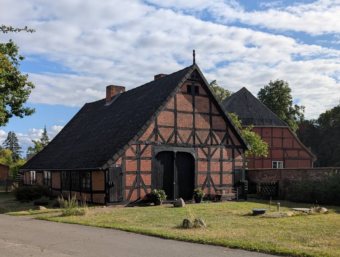 100 M² Ferienhaus ∙ 1 Schlafzimmer ∙ 4 Gäste - Dannenberg (Elbe)
