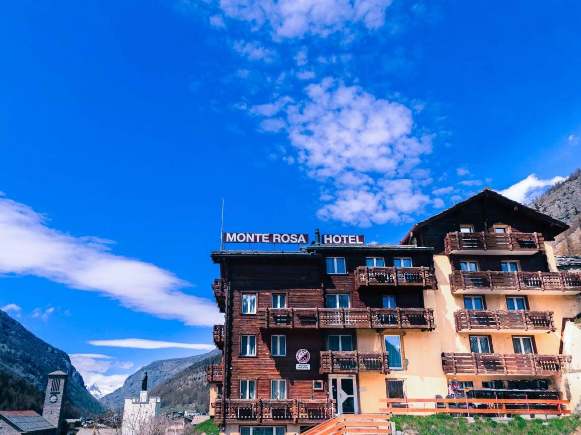 Apartment ∙ 3 Bedrooms ∙ 8 Guests - Saas-Grund