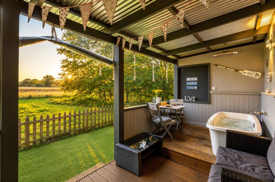 Lodge ∙ 1 Bedroom ∙ 2 Guests - Norfolk