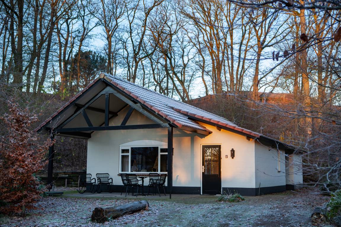 Bungalow ∙ 2 Slaapkamers ∙ 4 Gasten - Uden