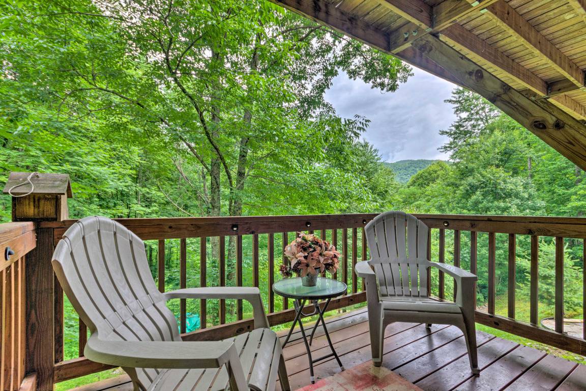 148 M² House ∙ 3 Bedrooms ∙ 8 Guests - Waynesville, NC