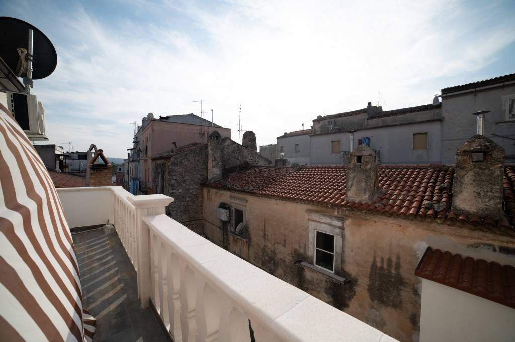 85 M² Apartment ∙ 1 Bedroom ∙ 3 Guests - Rodi Garganico