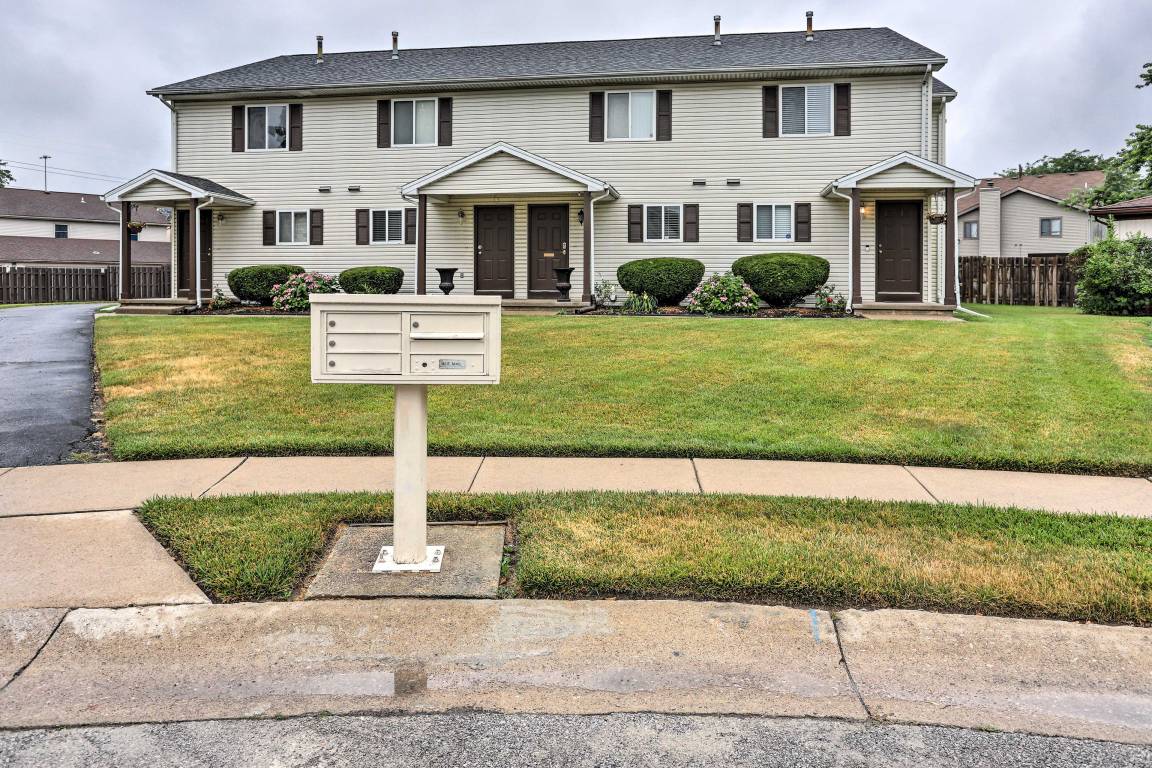 130 M² Apartment ∙ 3 Bedrooms ∙ 6 Guests - Toledo, OH