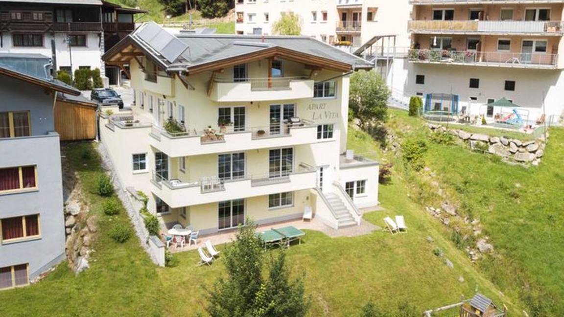 72 M² Apartment ∙ 2 Bedrooms ∙ 6 Guests - St Anton am Arlberg