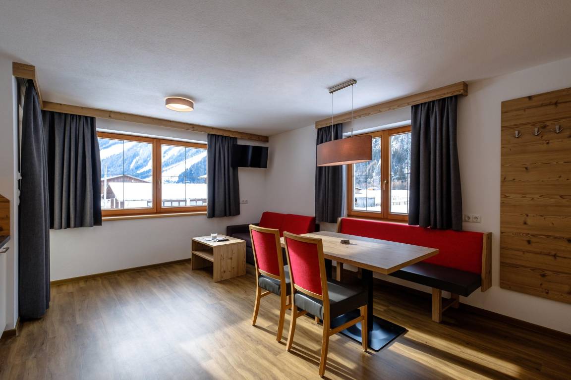 40 M² Appartement ∙ 1 Slaapkamer ∙ 4 Gasten - Längenfeld