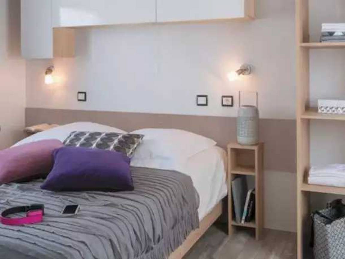 33 M² Camping ∙ 2 Chambres ∙ 6 Personnes - Le Gouffre
