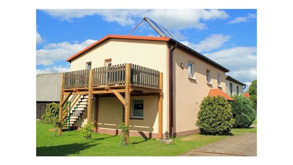 50 M² Huis ∙ 1 Slaapkamer ∙ 4 Gasten - Feldberger Seenlandschaft