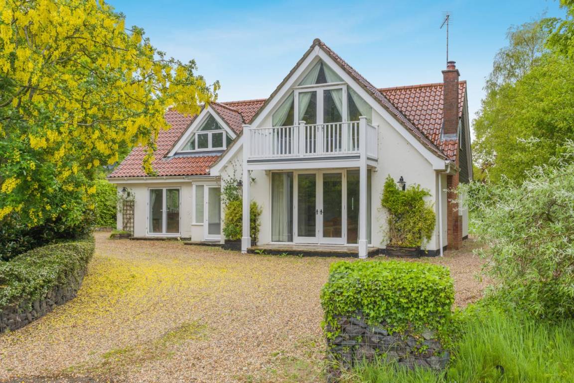 House ∙ 3 Bedrooms ∙ 6 Guests - Woodbridge