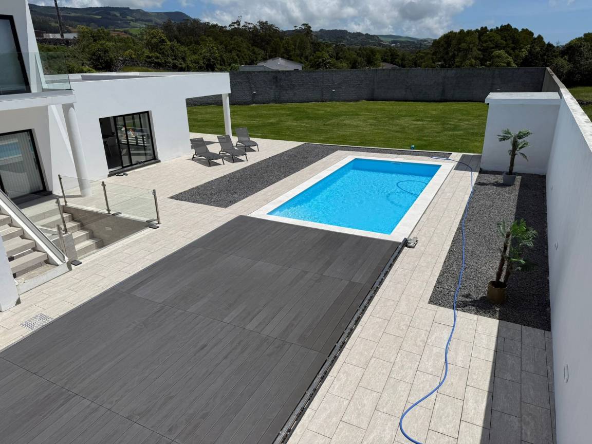 180 M² Villa ∙ 3 Bedrooms ∙ 9 Guests - Azores