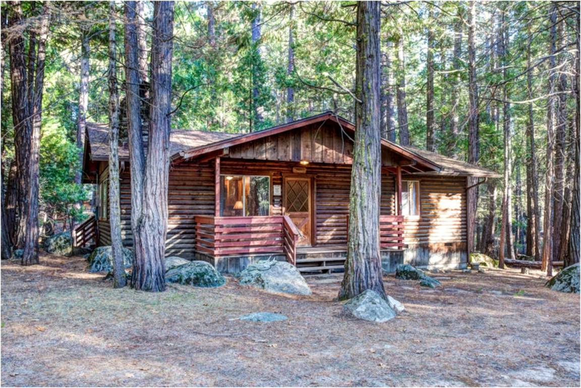 House ∙ 1 Bedroom ∙ 8 Guests - Wawona, CA