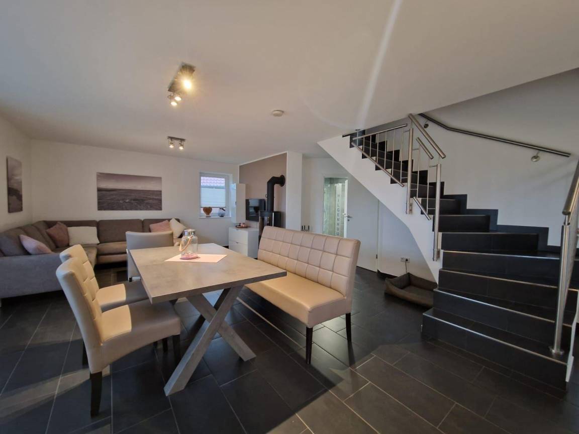 85 M² Ferienhaus ∙ 2 Schlafzimmer ∙ 4 Gäste - Norddeich