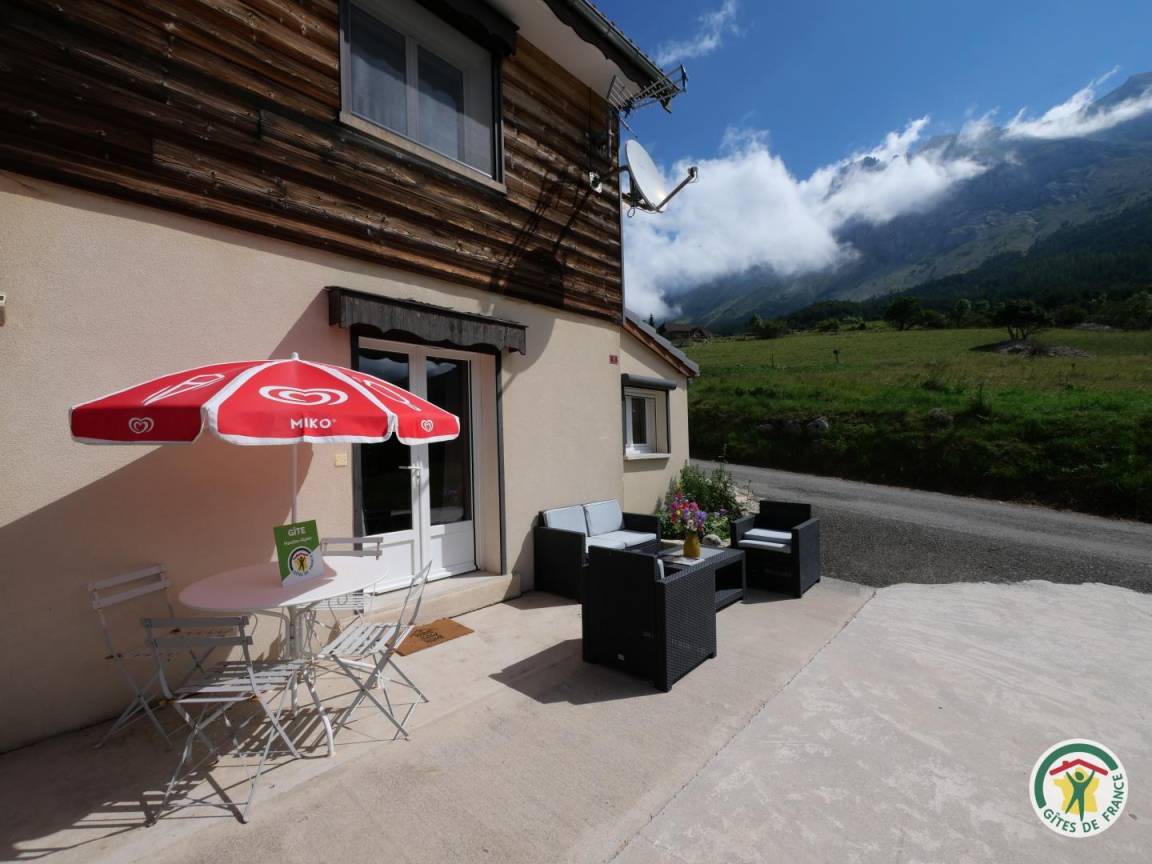 38 M² Gîte ∙ 1 Chambre ∙ 2 Personnes - Lus-la-Croix-Haute