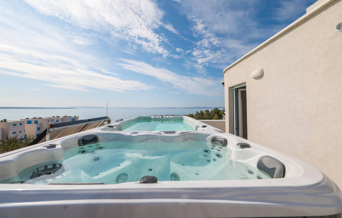 150 M² Maisonette ∙ 4 Bedrooms ∙ 8 Guests - Privlaka