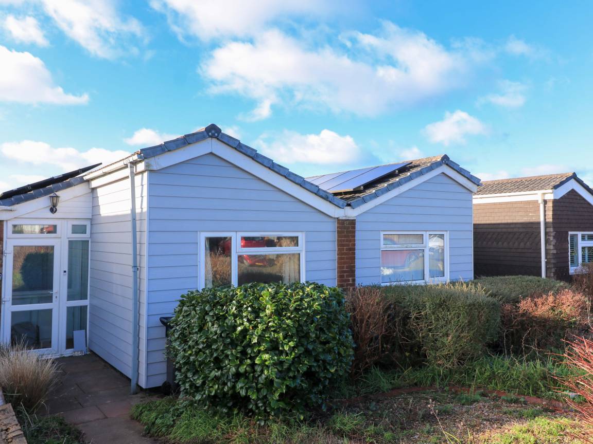 Cottage ∙ 2 Bedrooms ∙ 4 Guests - Kingsbridge