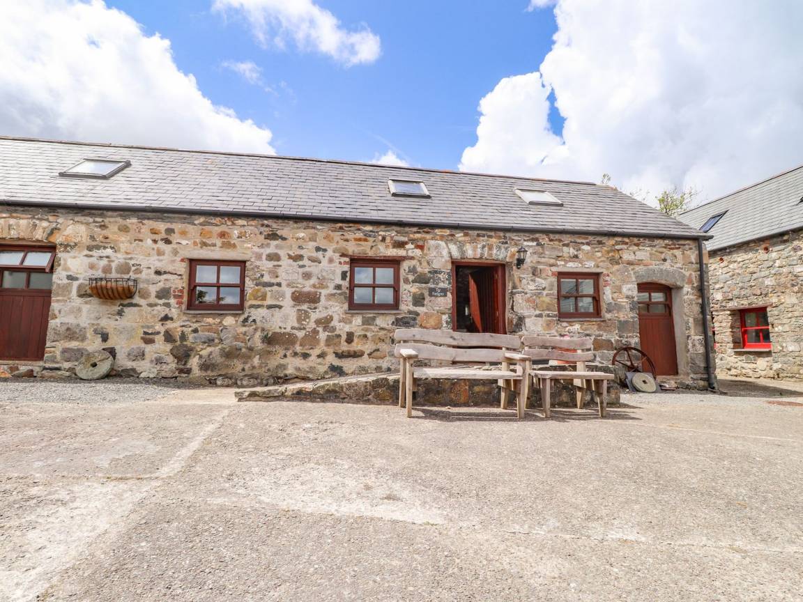 Cottage ∙ 3 Bedrooms ∙ 8 Guests - Pembrokeshire