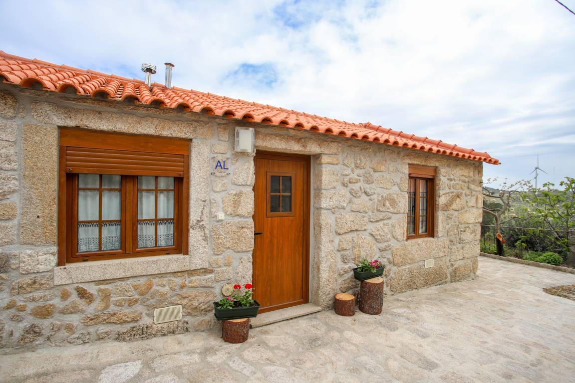 125 M² Maison De Vacances ∙ 2 Chambres ∙ 4 Personnes - Sabugal