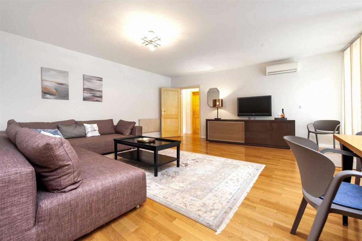 60 M² Ferienwohnung ∙ 2 Schlafzimmer ∙ 4 Gäste - Rovinj