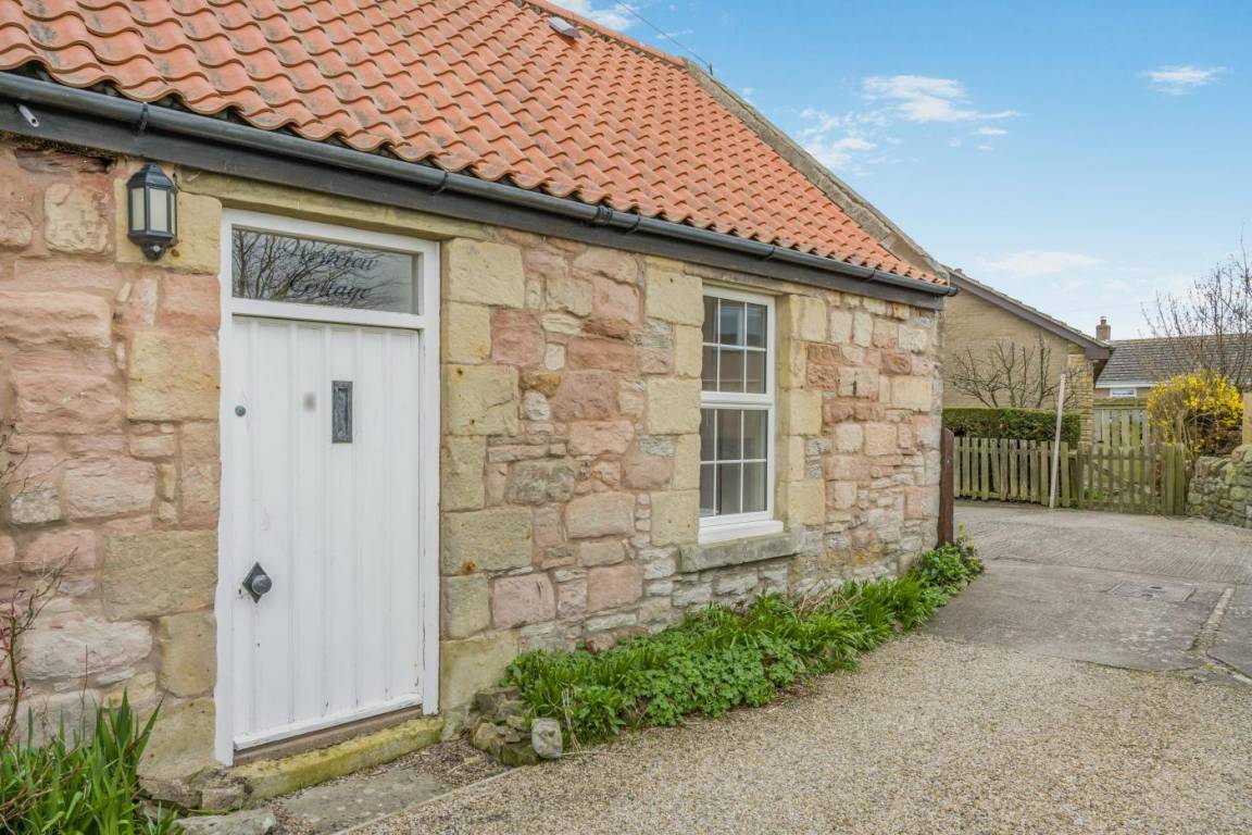 Cottage ∙ 3 Bedrooms ∙ 5 Guests - Bamburgh