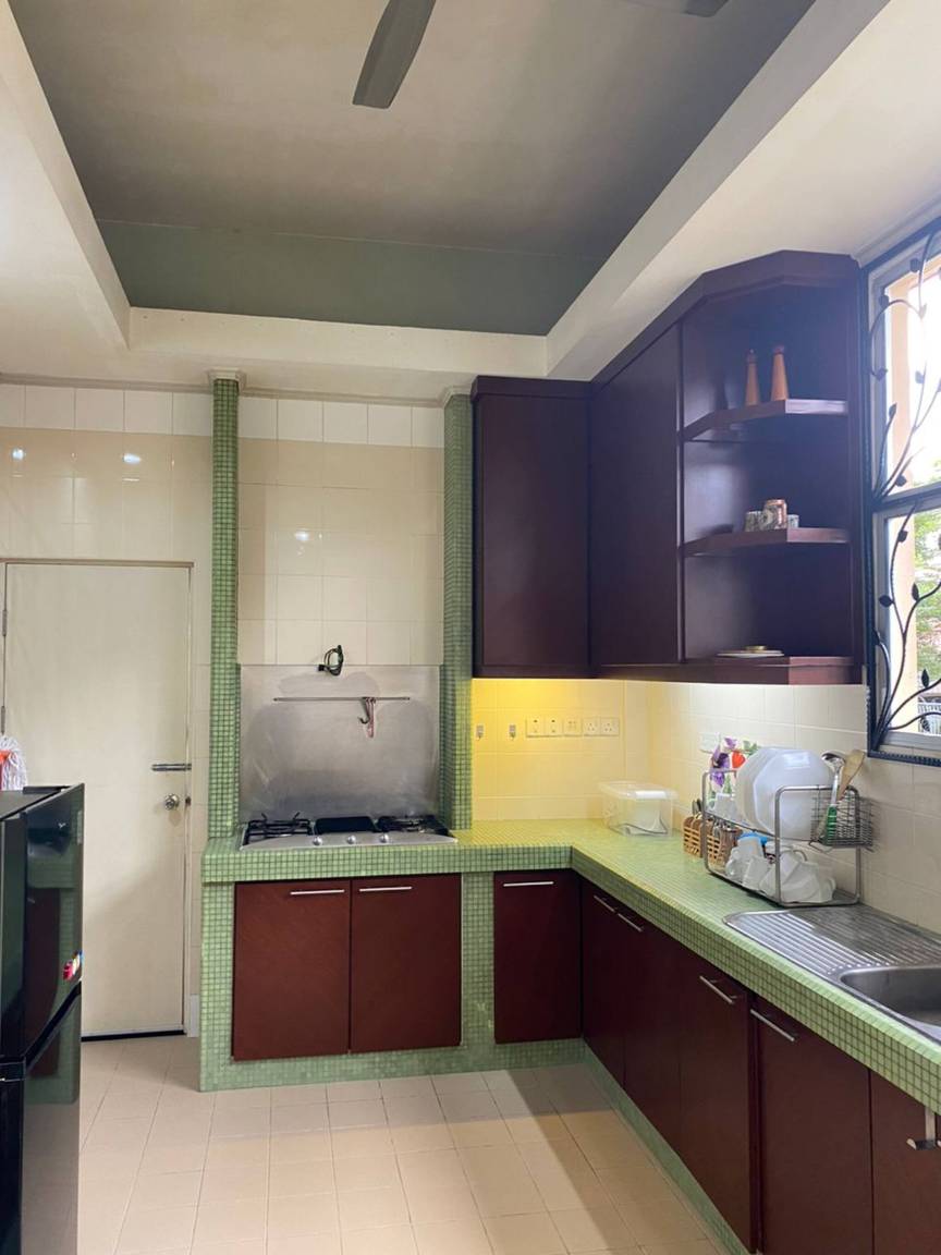 204 M² Maison De Vacances ∙ 4 Chambres ∙ 6 Personnes - Sarawak