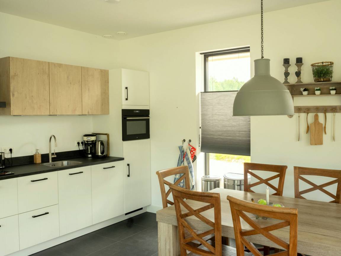 90 M² Bungalow ∙ 2 Chambres ∙ 4 Personnes - Zeewolde