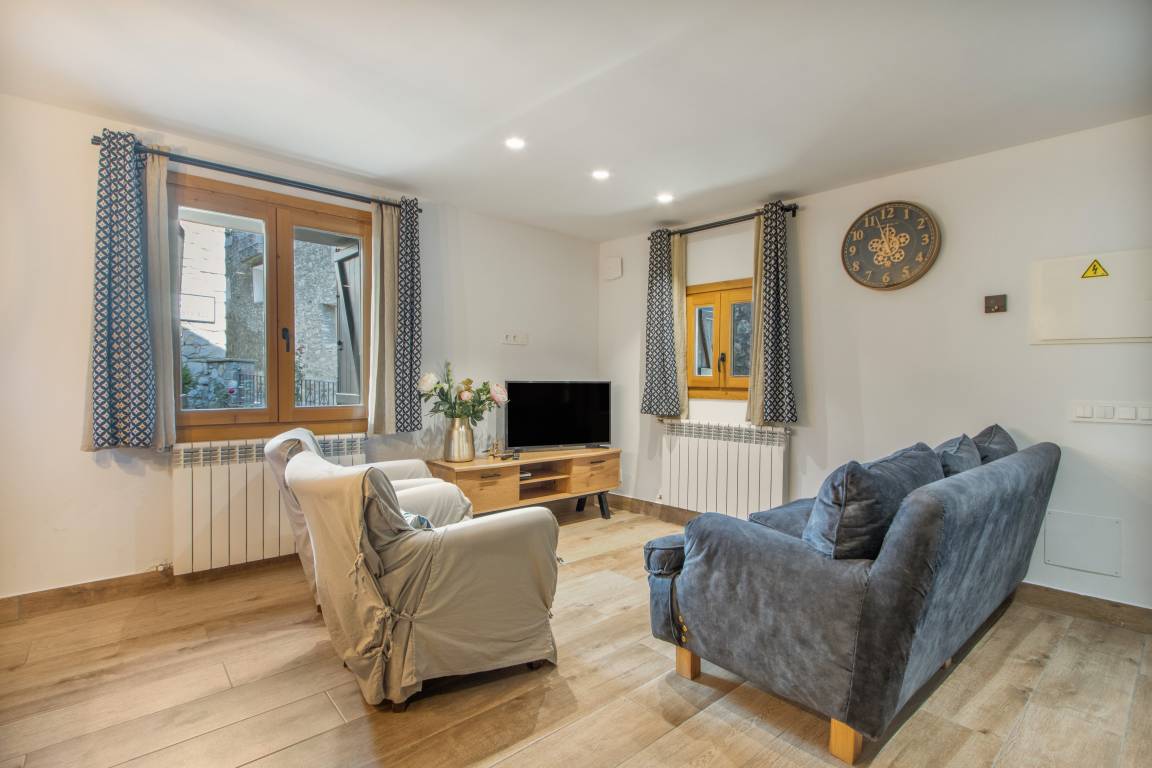170 M² Maison De Vacances ∙ 3 Chambres ∙ 5 Personnes - Benasque