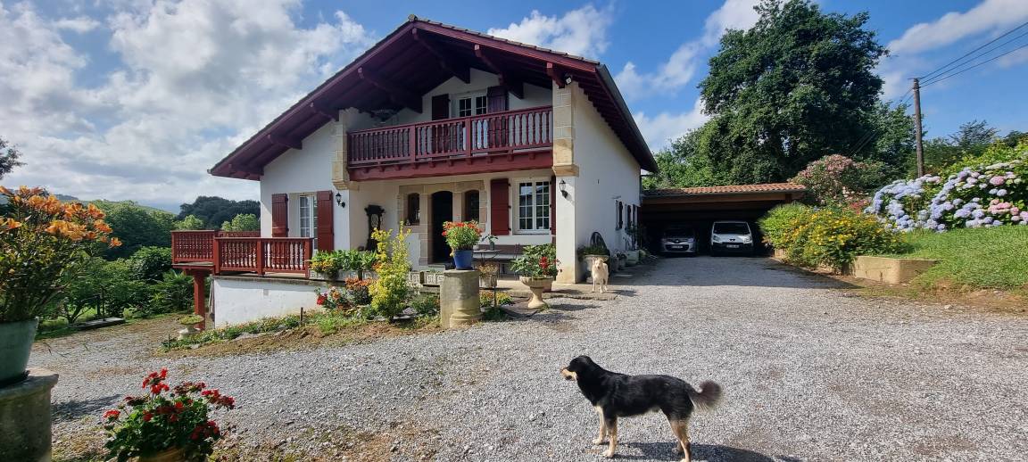 70 M² Appartement ∙ 2 Chambres ∙ 4 Personnes - Ainhoa