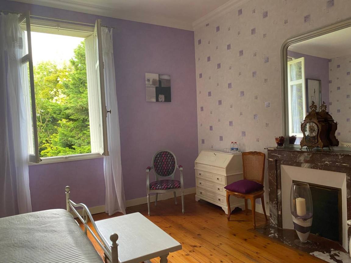 31 M² Chambre D'hôtes ∙ 1 Chambre ∙ 2 Personnes - Saintes