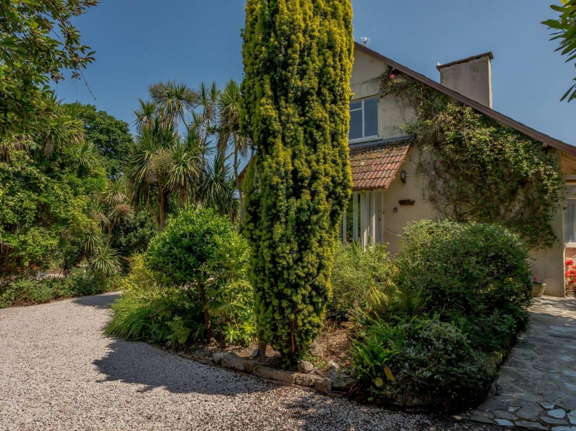 Cottage ∙ 3 Bedrooms ∙ 6 Guests - Shaldon
