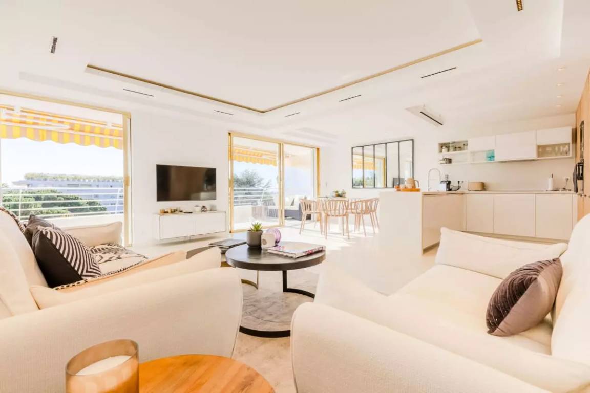 96 M² Apartment ∙ 3 Bedrooms ∙ 6 Guests - Cannes