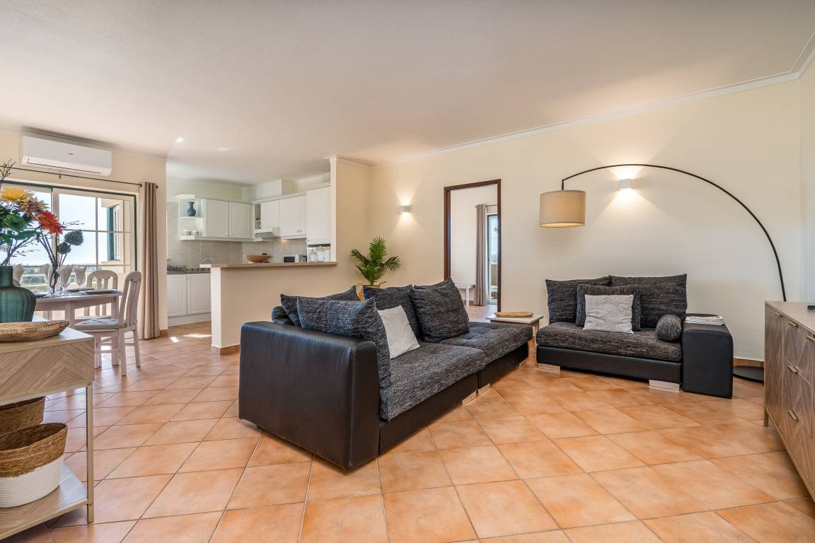 104 M² Aparthotel ∙ 2 Bedrooms ∙ 5 Guests - Algarve