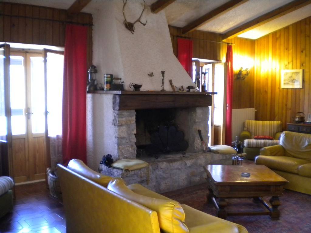 230 M² Villa Vacanza ∙ 4 Camere Da Letto ∙ 12 Ospiti - Filettino