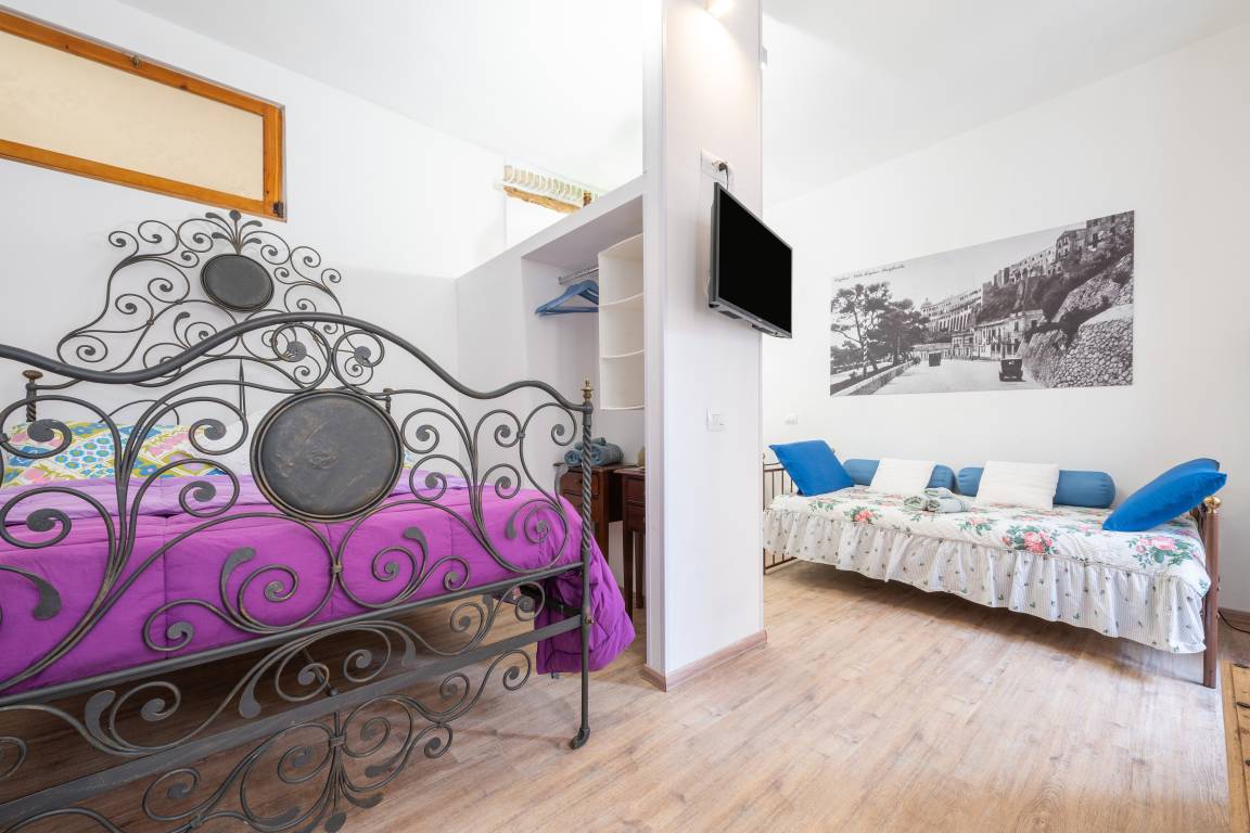60 M² House ∙ 2 Bedrooms ∙ 5 Guests - Cagliari