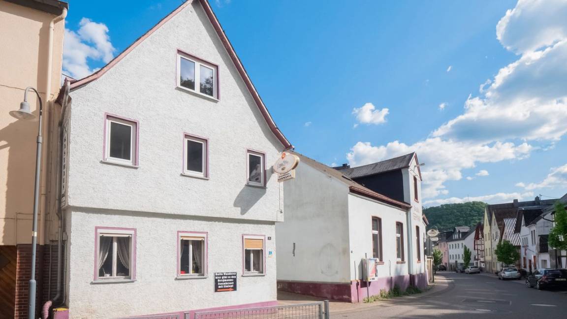 130 M² Ferienhaus ∙ 3 Schlafzimmer ∙ 7 Gäste - Boppard
