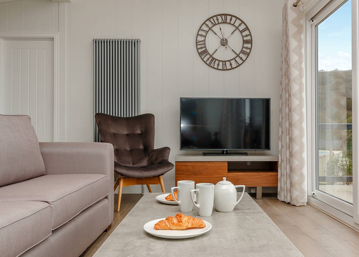 Chalet ∙ 3 Bedrooms ∙ 6 Guests - Cheddar