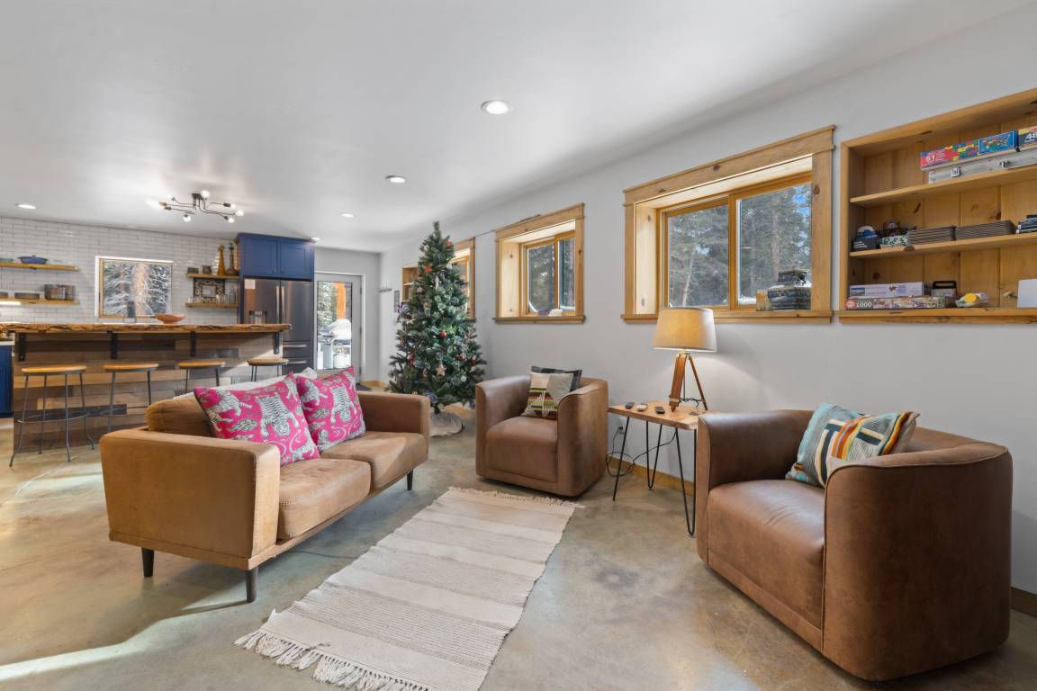 House ∙ 4 Bedrooms ∙ 8 Guests - Alma, CO