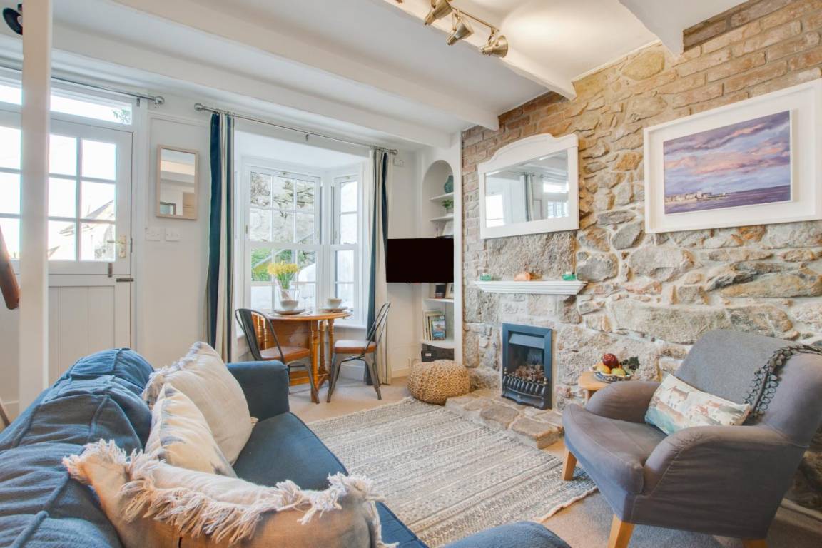 Cottage ∙ 2 Bedrooms ∙ 4 Guests - Carbis Bay