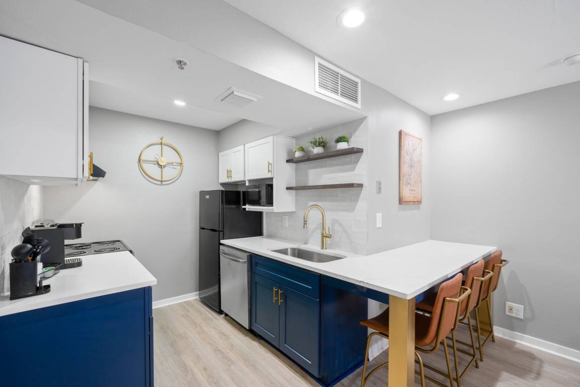 Apartment ∙ 2 Bedrooms ∙ 4 Guests - Atlanta, GA